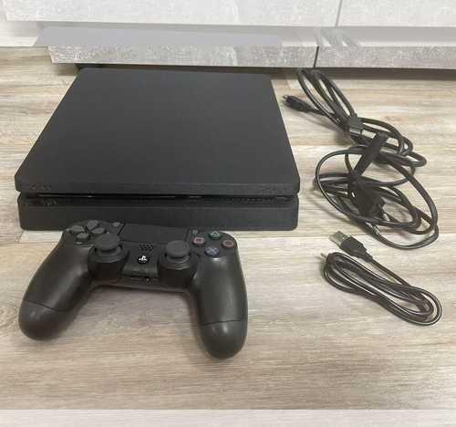 Sony playstation 4 PS4 slim 1tb