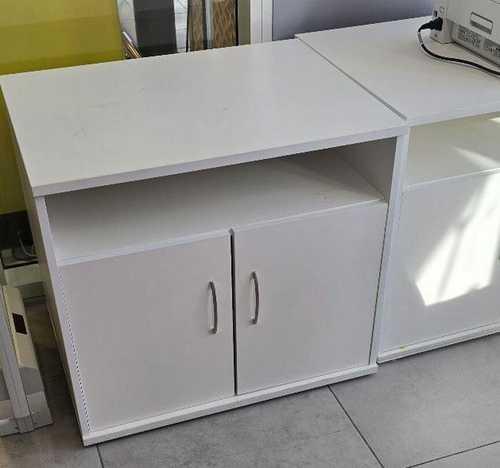 Продам тумбочку