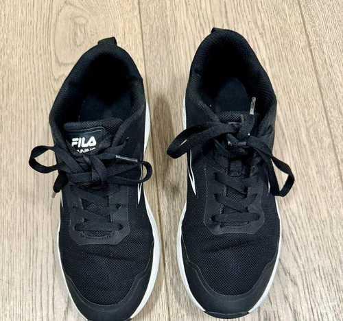 Кроссовки fila 37