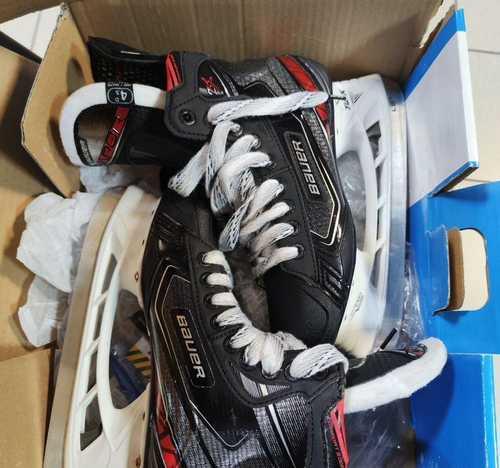 Коньки хоккейные Bauer 2x 4,5 fit 1