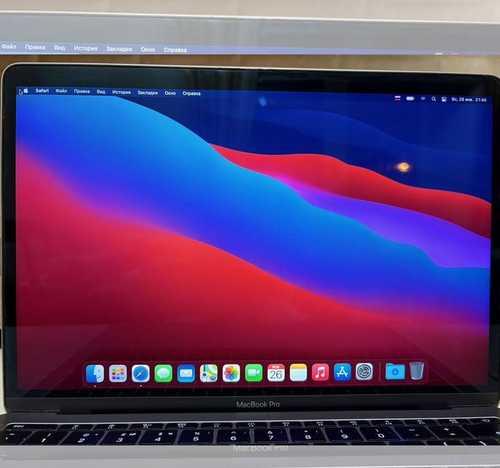 MacBook Pro (13-inch, 2017, Two Thunderbolt 3 port
