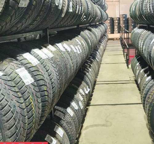 Toyo Garit G5 215/45 R17 87N