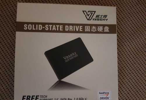 SSD диск на 120 Гб
