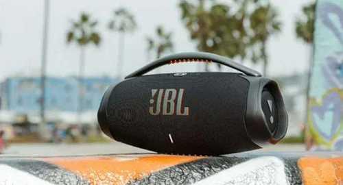 Портативная акустика JBL Boombox3
