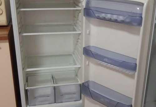 Холодильник двухкамерный Бирюса. Доставка