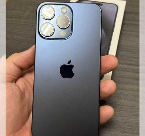 iPhone 15 Pro Max, 256 ГБ