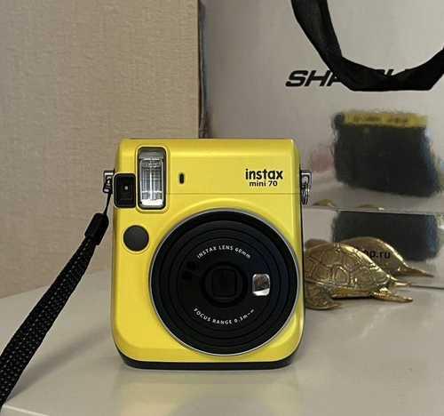 Фотоаппарат Fujifilm Instax Mini 70 Yellow