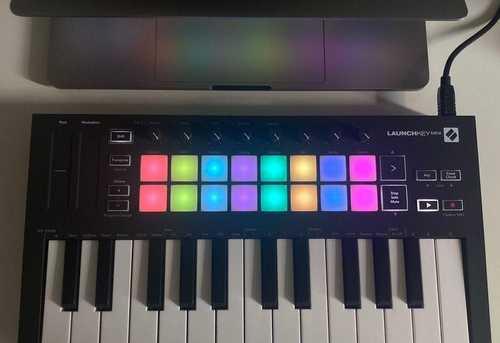 Midi клавиатура Novation