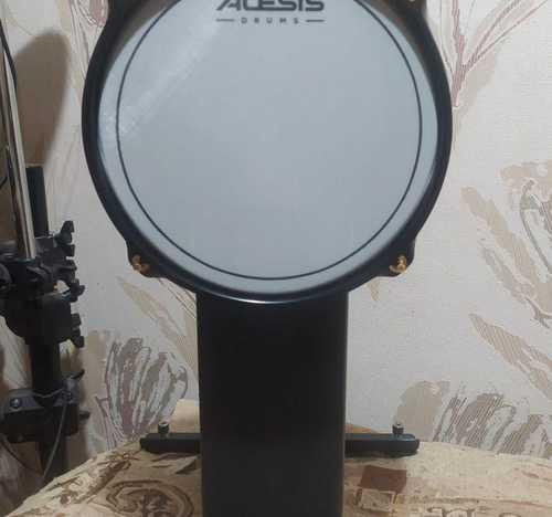 Пэд бас барабана (бочки) Alesis