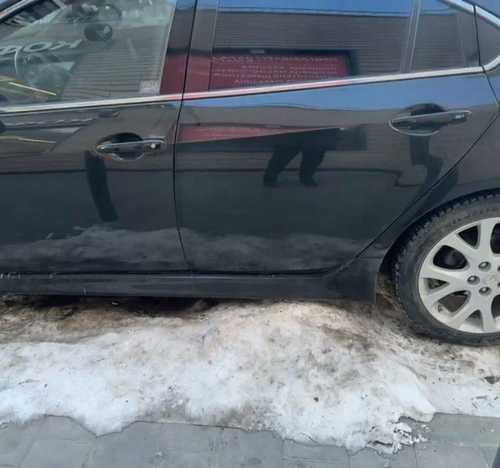 Зданяя дверь mazda 6 gh левая, правая седан