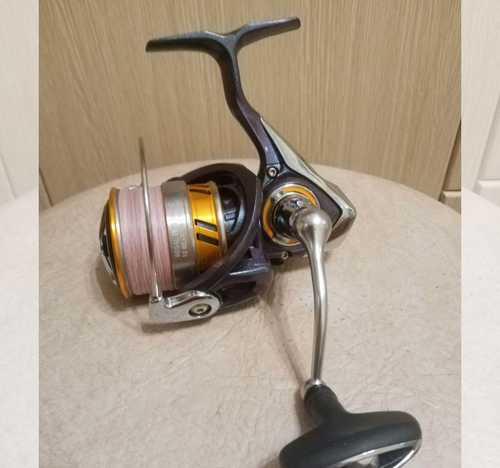 Катушка daiwa regal lt 3000s-c