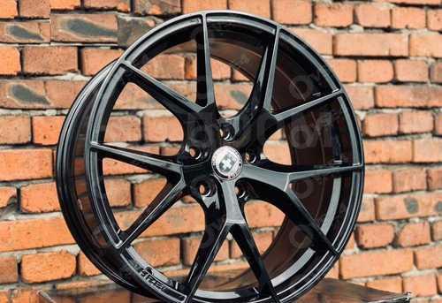 HRE P101 R19 5x114,3 Gloss Black