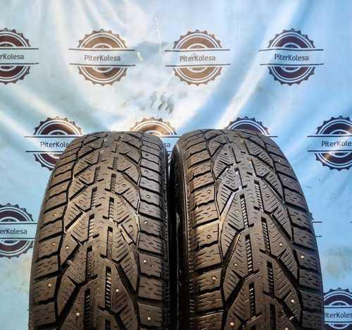 Tigar Ice 215/55 R17 86R