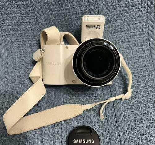 Samsung smart camera NX 1000