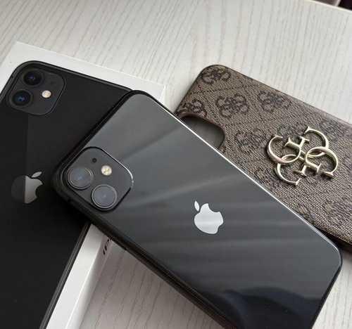 iPhone 11, 64 ГБ