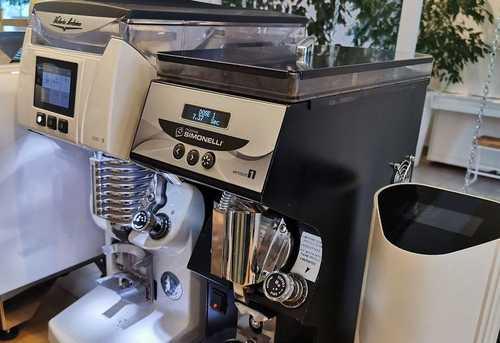 Кофемолка Nuova Simonelli Mythos One White