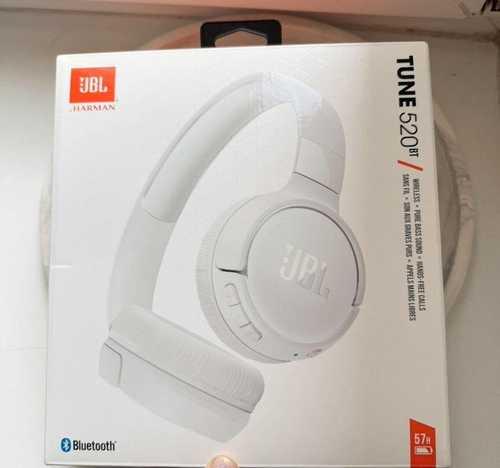 Беспроводные наушники jbl tune 520bt