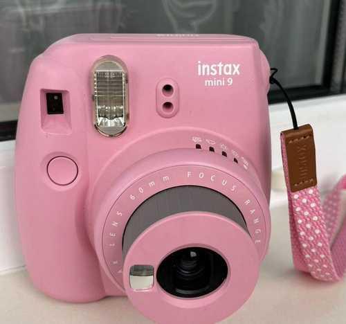 Фотоаппарат fujifilm instax mini 9 на запчасти