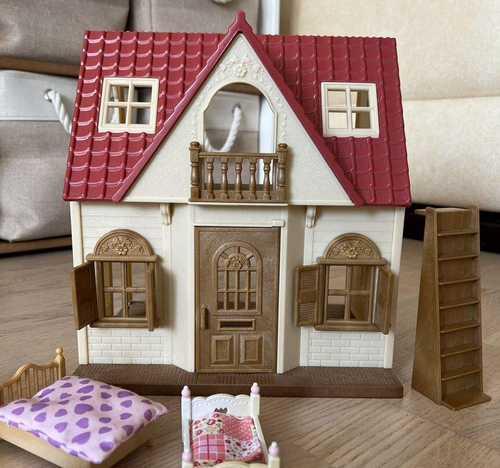 Sylvanian families дом с мебелью