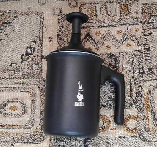 Капучинатор Bialetti Tuttocrema 330