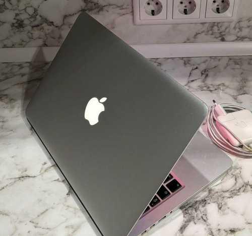 Apple macbook pro (13, mid 2014)