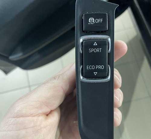 Продам блок кнопок центральной консоли бмв BMW F30