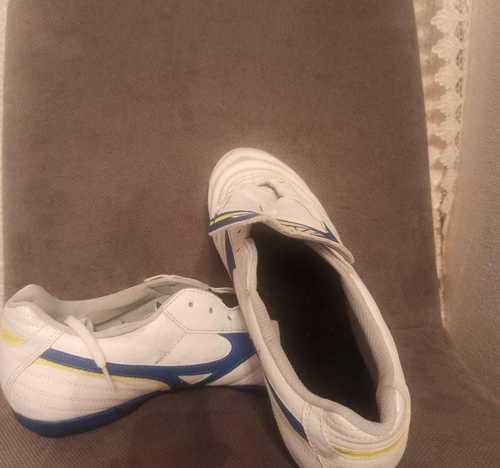 Сороконожки Mizuno MRL Club (оригинал)