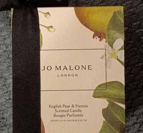 Свеча JO malone london english pear & freesia