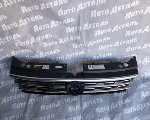 Решетка радиатора Volkswagen Tiguan 2