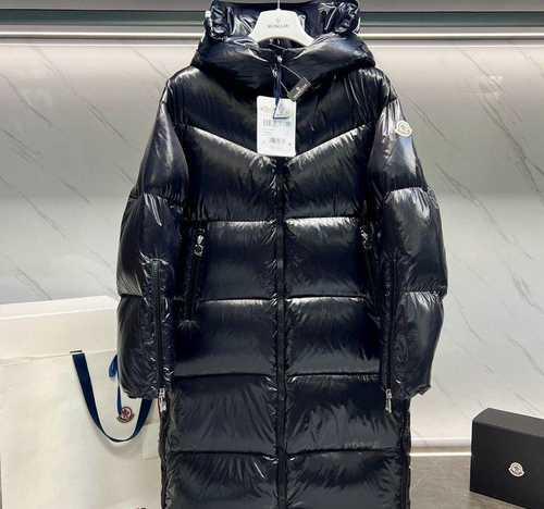 Пуховик moncler