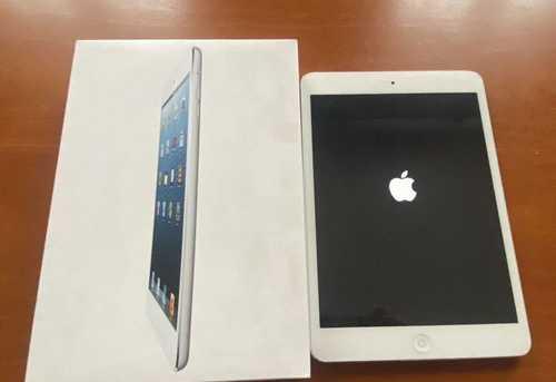 Apple iPad mini 16 Gb Wi-Fi белый MD 531RS/А