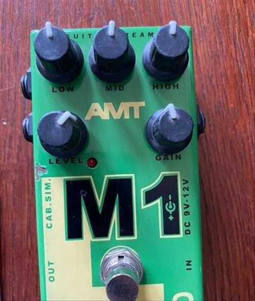 AMT M1 - одноканальный гитарный предусилитель