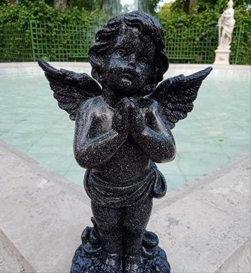 Статуэтка для кладбища Ангел акрил черный гранит
