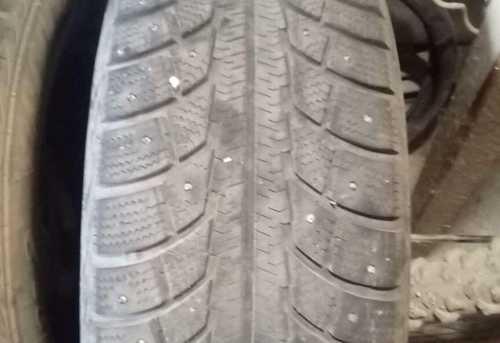 Matador MPS 500 Sibir Ice Van 205/65 R15