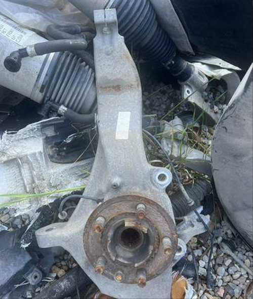 Кулак Цапфа передняя range rover 4 sport 2 l494