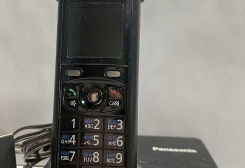 Телефон Panasonic KX-TG 8205