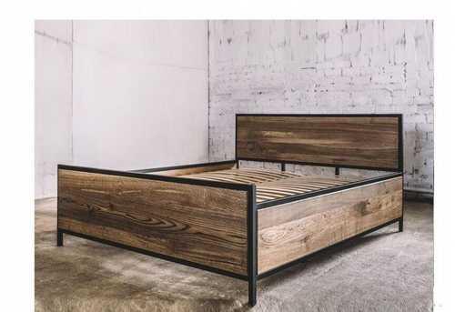 Кровать из металла и массива дуба