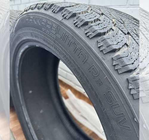 Nokian Tyres Hakkapeliitta R3 SUV 275/45 R20