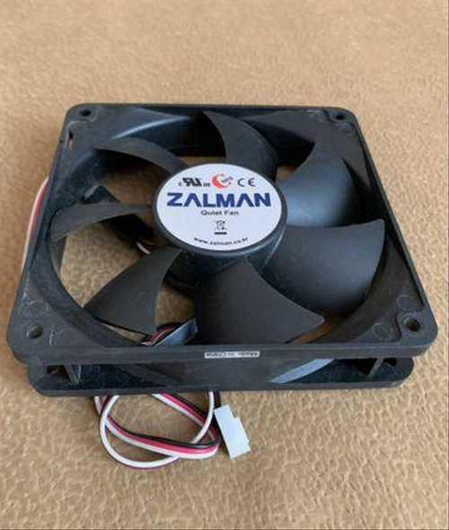 Башенный куллер zalman 120 х 120