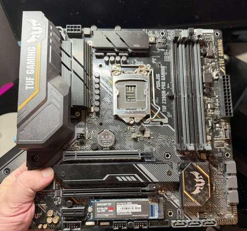 Материнская плата asus Z390M-Pro tuf gaming