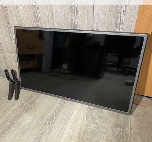 Телевизор LG 32LB561V