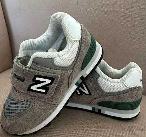 Кроссовки детские new balance