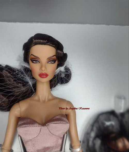 Кукла Fashion Royalty Natalia