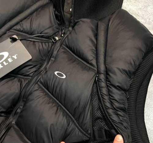 Жилетка oakley Software puffer vest