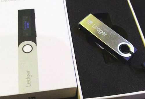 Криптокошелек Ledger Nano S Matte Black