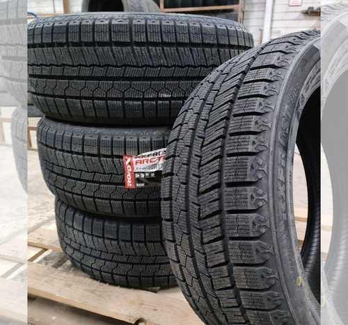 RoadX RX Frost Arctic 215/50 R17 91H