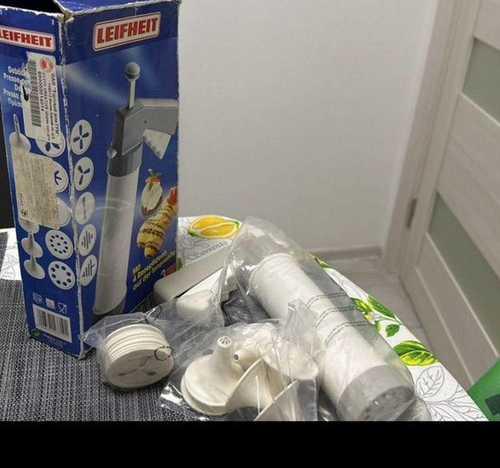 Кондитерский шприц Leifheit