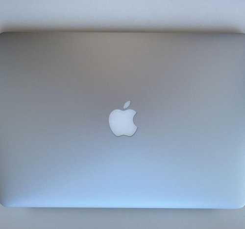 Apple MacBook 13 2017г