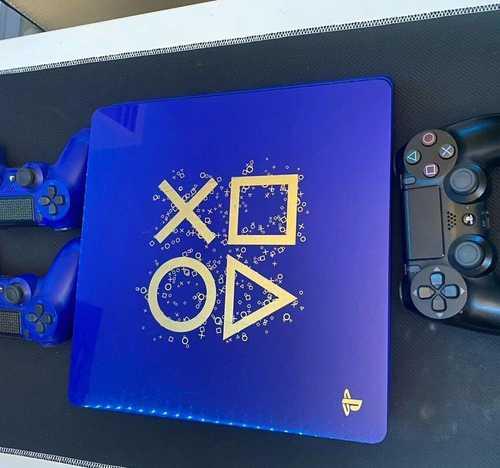 Sony playstation 4 Slim Days of Play