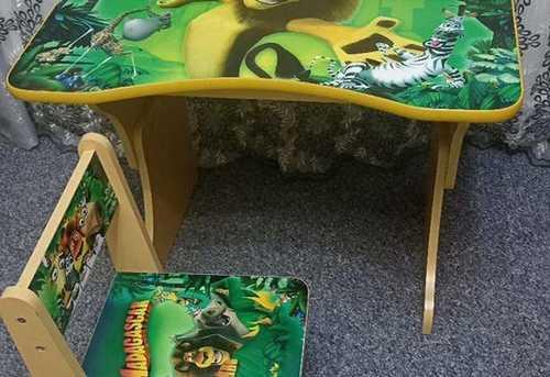 Детский стол и стул учебный